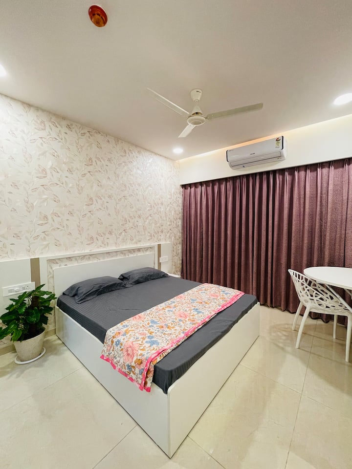 Stylish Sand Hutt - Pune