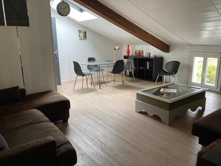 Grand T3 5p, Fibre, Parking – Calme & Proche Lyon - Saint-Symphorien-d'Ozon