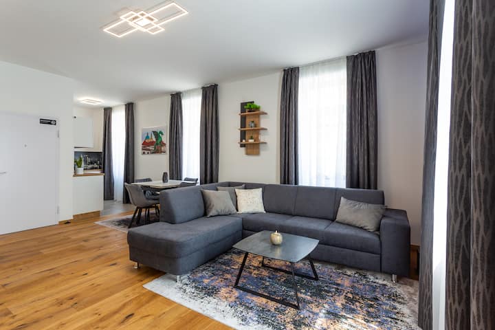 Vila Slovenka | Ljubljana | Deluxe One Bedroom Apt - Celje