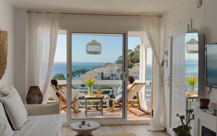 Seaside Retreat – Soul And Serenity - Tossa de Mar