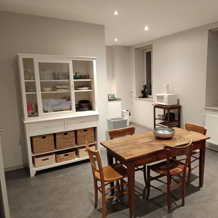 Studio - Pont De Vaux - Location Au Mois - Pont-de-Vaux