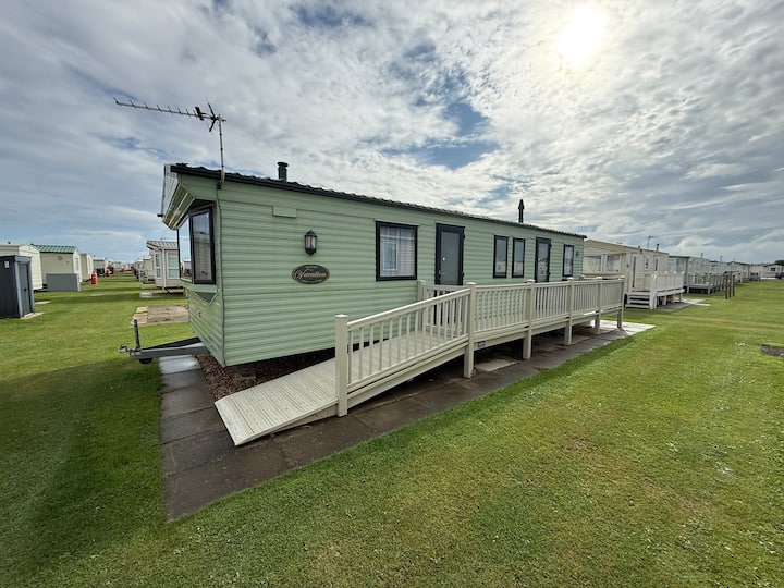 8 Berth Caravan In Chapel St - Chapel St Leonards
