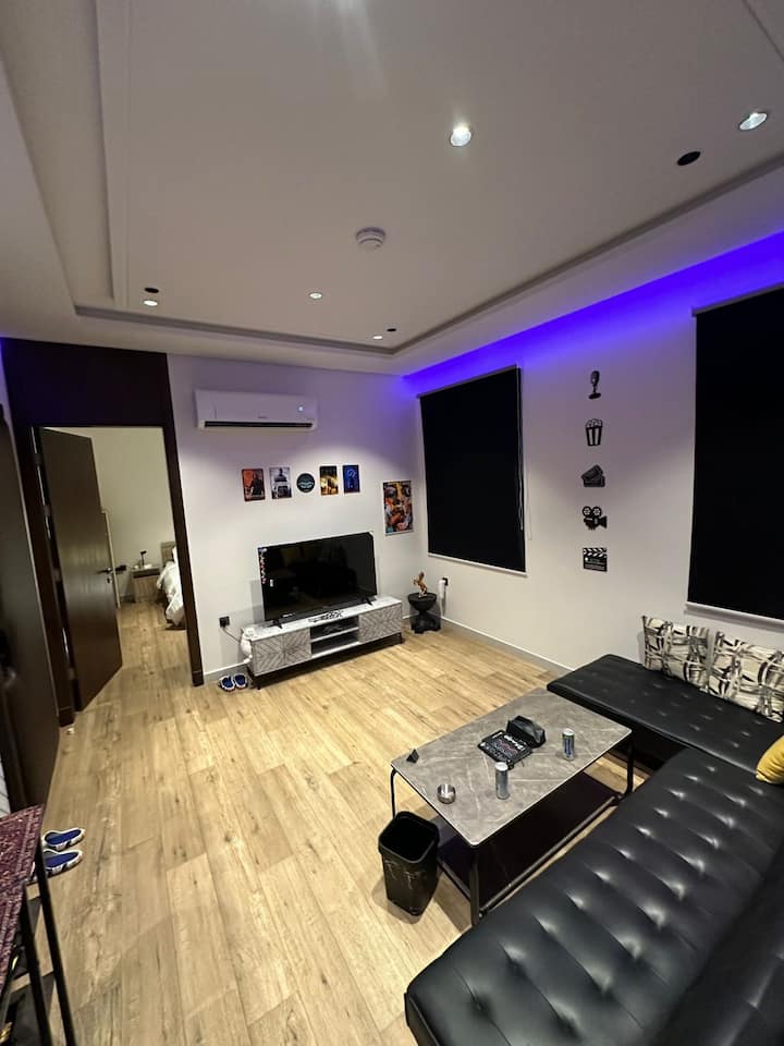 مسكن لافي دخول ذاتي غرفة نوم وصالة - Jeddah