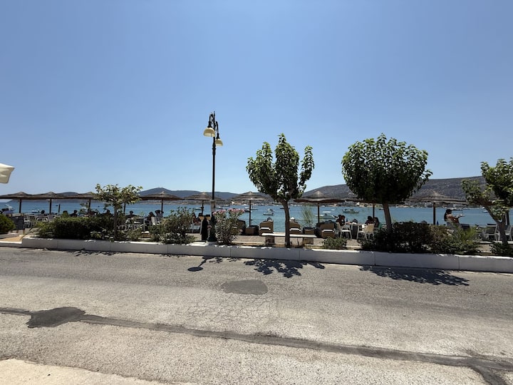 Seawave Porto Rafti - Milos