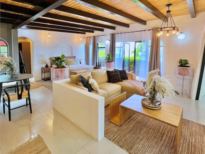 Vistalago: 
Cabaña Fuego - Santa Cruz la Laguna