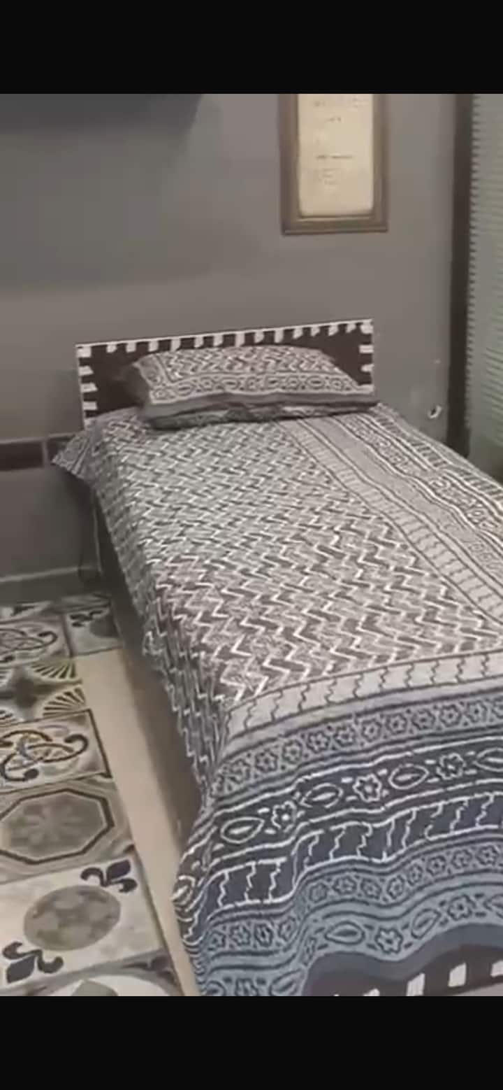 Brand New Cabins Stay South Extn - Delhi