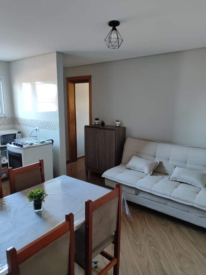 Apartamento Prático Com Suíte Prox. Aeroporto - São José dos Pinhais