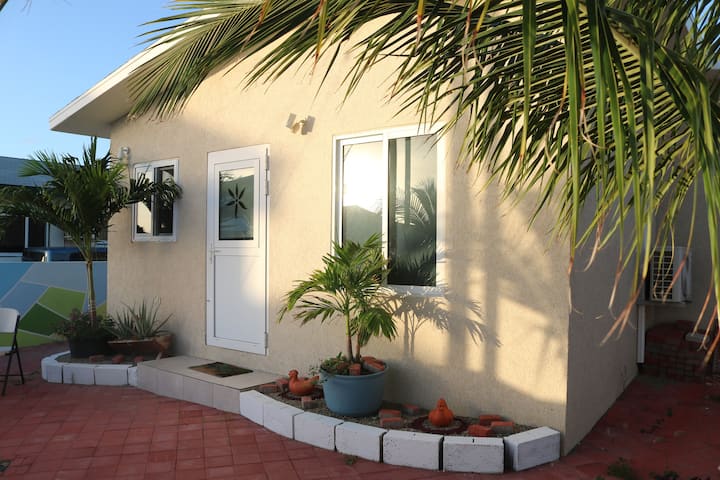 The Guesthouse – La Casita – Comfortable 1br Stay - Aruba