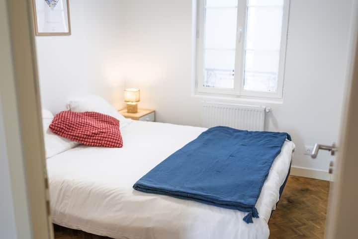 Grand Cocon Chaleureux + Coin Terrasse Et Dressing - Rochefort, France