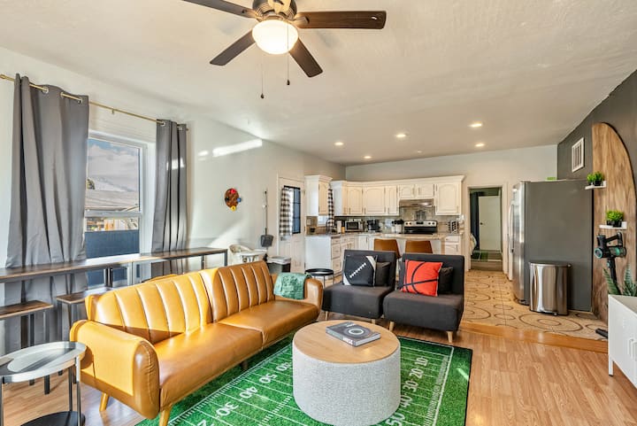 Modern 2br • 2 Bed •Ideal For Work & Relaxation - Provo, UT