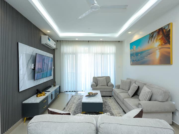 2-bedroom Baobab Waves Nyali/pool/beach Front - Mombasa