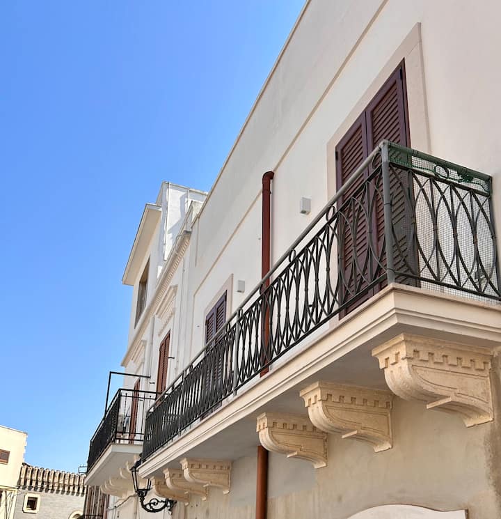 La Casetta Della Piazza - Centro Storico Carovigno - Carovigno