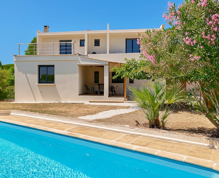 Villa Avec Piscine à La Favière - Le Lavandou