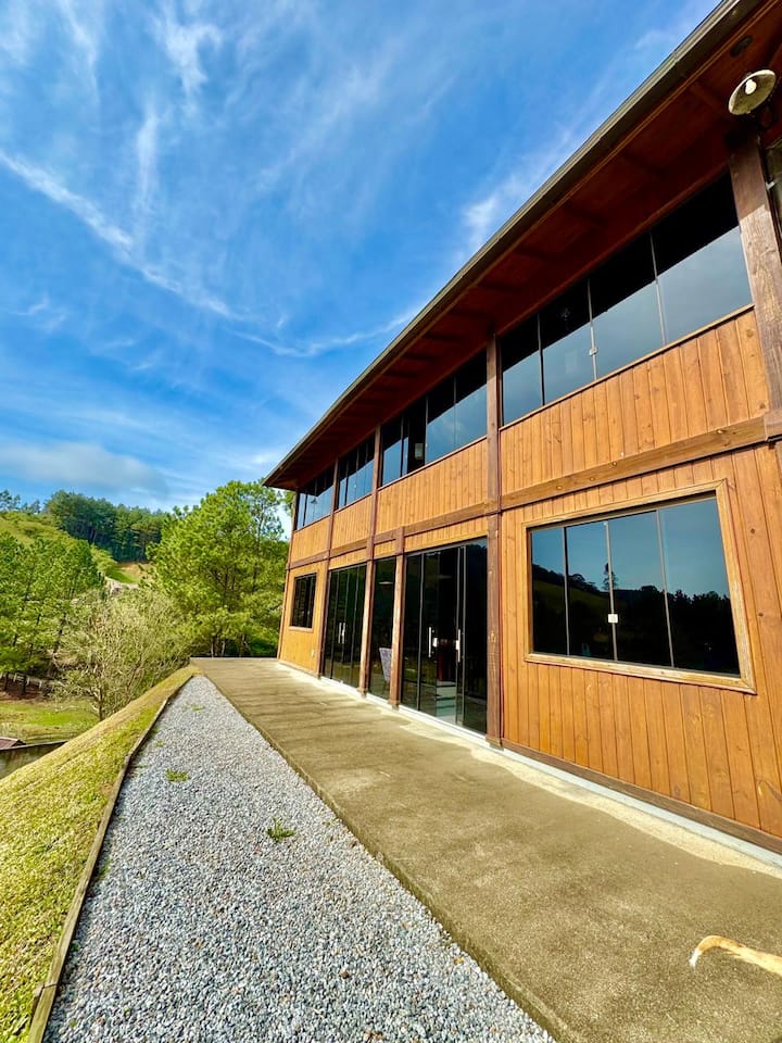 Refúgio á Natureza-sítio Amplo Para Até 12 Pessoa - Águas Mornas