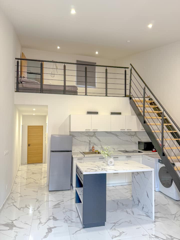 T3 Duplex Luxe Design Hyper Centre Port Clim Wifi - 툴롱