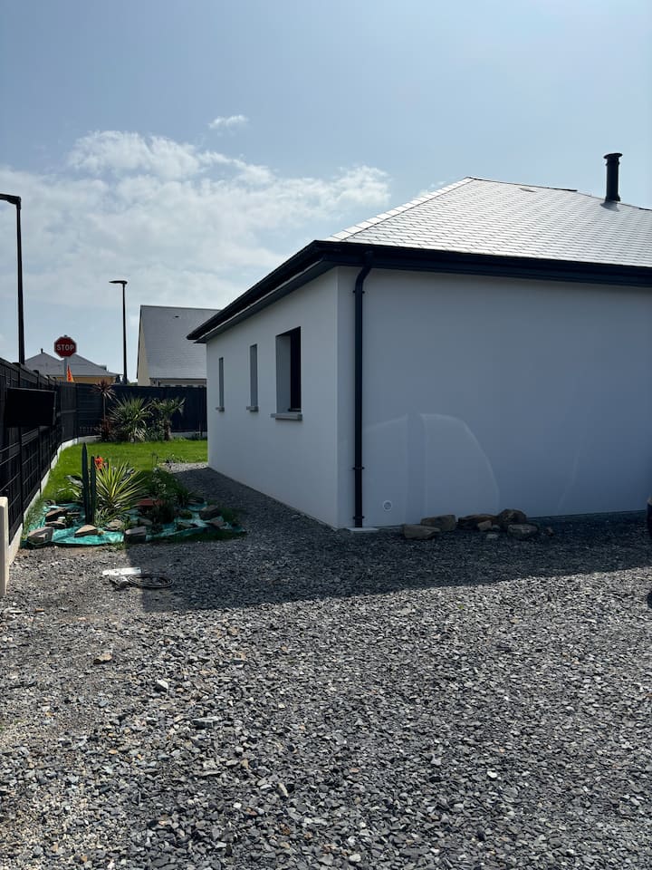 Charmante Maison à Proximité De Toutes Commodités - Plage Hauteville-sur-Mer