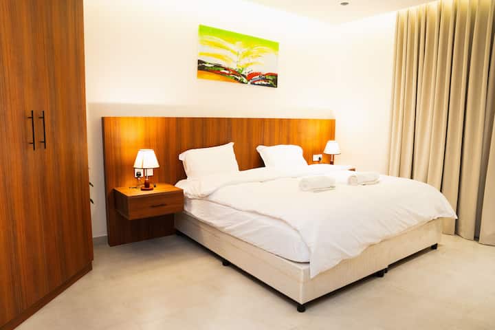 شقة غرفتين وحمام ومبطخ 216 - Riad