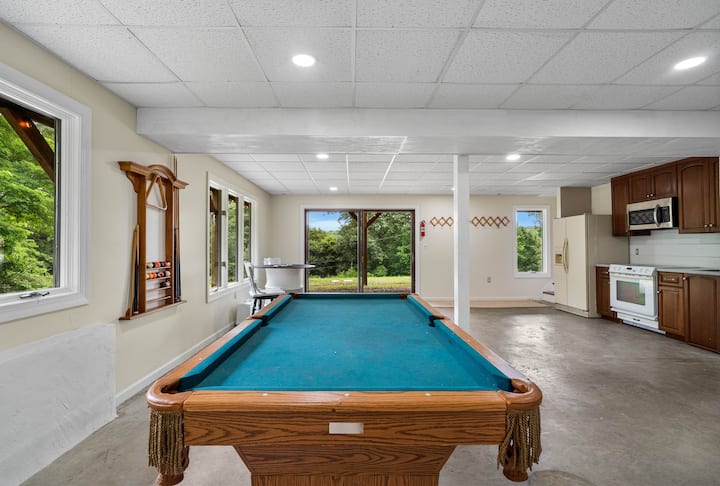Fawn Hollow Retreat*king Bed*game Room*bbq*patio - Indiana, PA