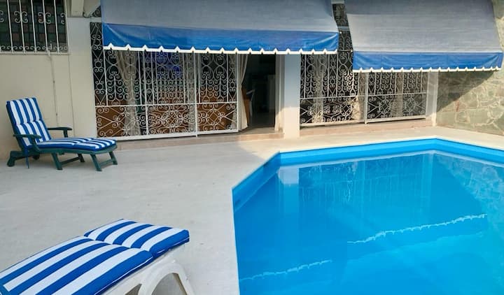 Alberca Y Descanso En Costa Azul - Acapulco