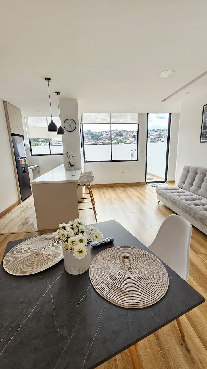 Departamento Céntrico-airbnb Del Rio Loja-ecuador - Loja