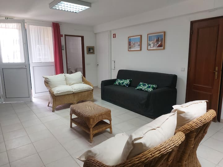 Apartamento Espaçoso Na Praia Da Lota - Monte Gordo