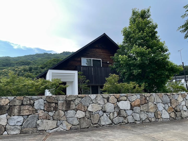 瀬戸内海での贅沢なひとときをお楽しみください。 - 高松市
