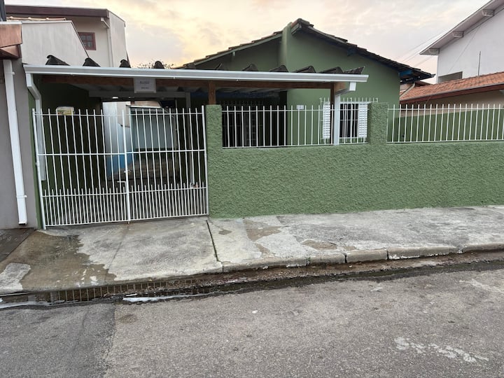 Aluguel Para Empresas E Famílias - São José dos Campos