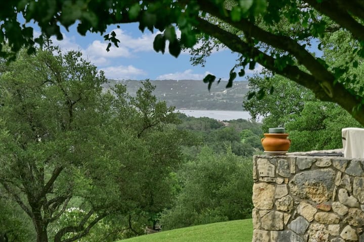 "That View"! 
Cottage #20 In Barton Creek Lakeside - Spicewood, TX