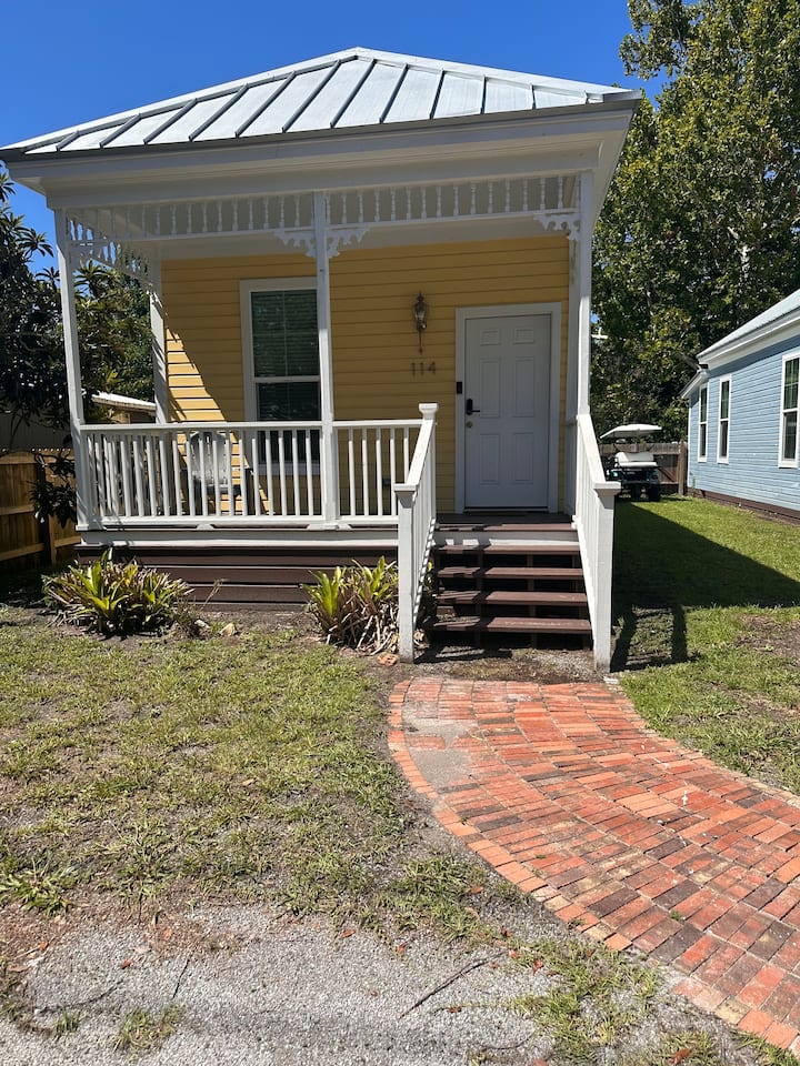 The Hogfish Beach House #1 - Apalachicola, FL