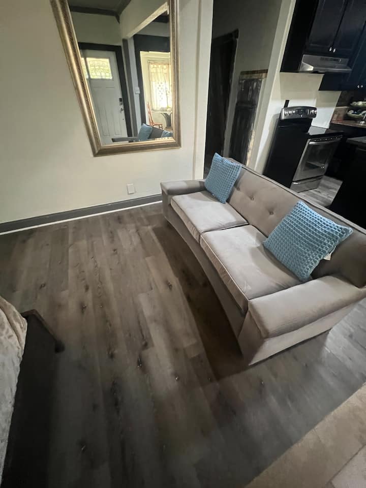 Stones Throw To Walmart 2 Queens - Joplin, MO