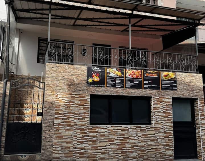 Alojamiento En Medellín - コパカバナ