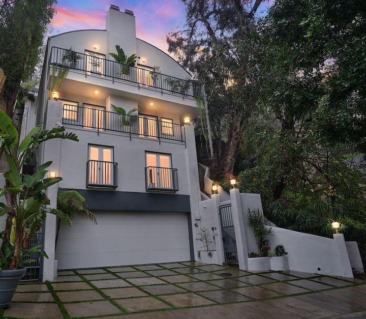 Sunset Cinema: Hollywood Hills /W Pool & Views - ビバリー・ヒルズ, CA