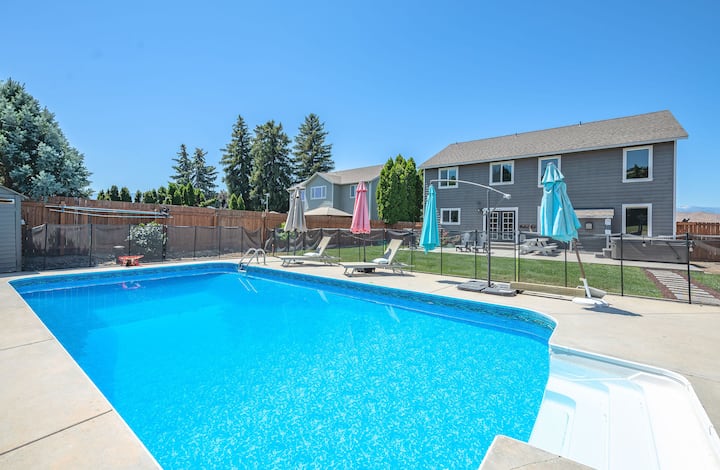 Wenatchee Stay W/ Pool & Hot Tub - Wenatchee Confluence State Park, Wenatchee