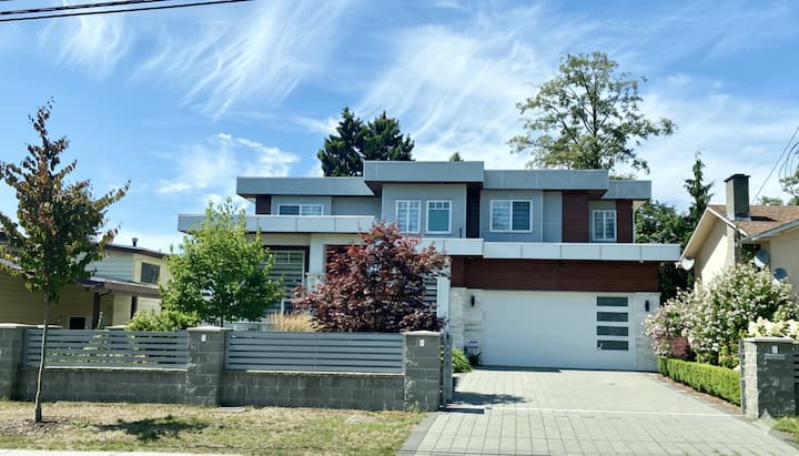 Comfy 1500 Sqft Suite 2br, 2wash Separate Kitchen - Surrey