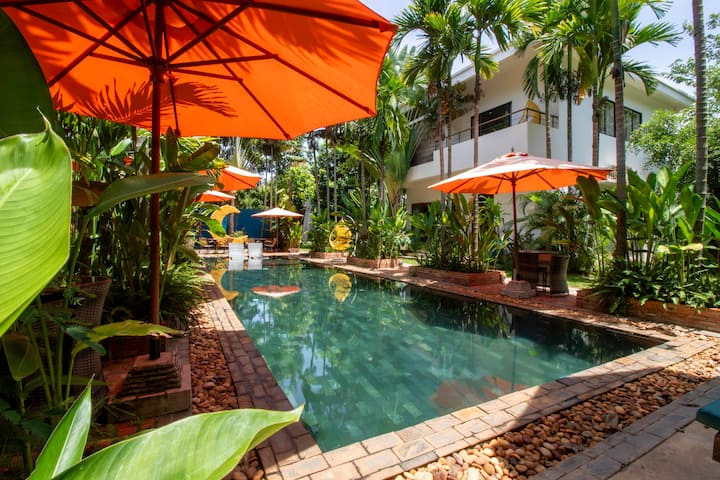 Tropical 2br Garden Villa | Soundbar | Apple Music - Cambodia