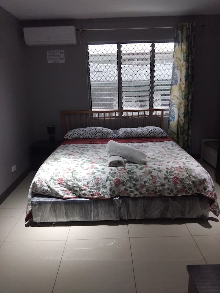 Kula Room 2 - Nadi