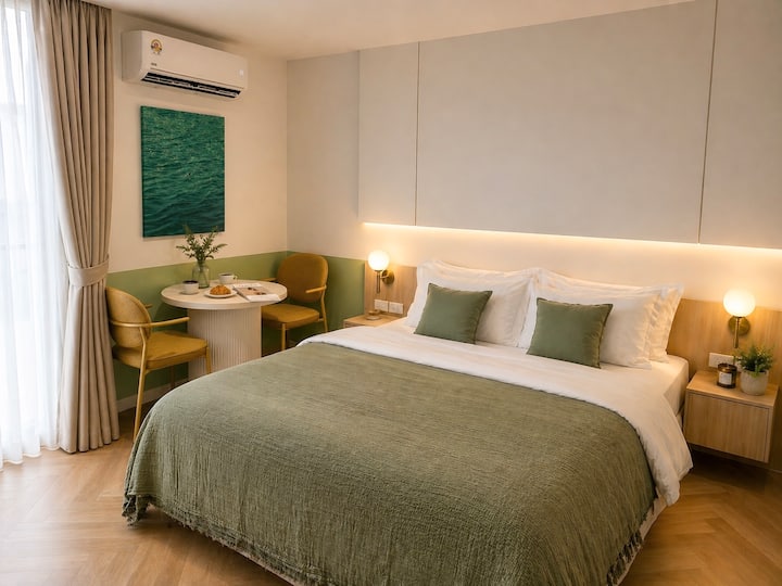 New & Cozy In Nimman | Best Spot | Kitchen & Desk - タイ チェンマイ