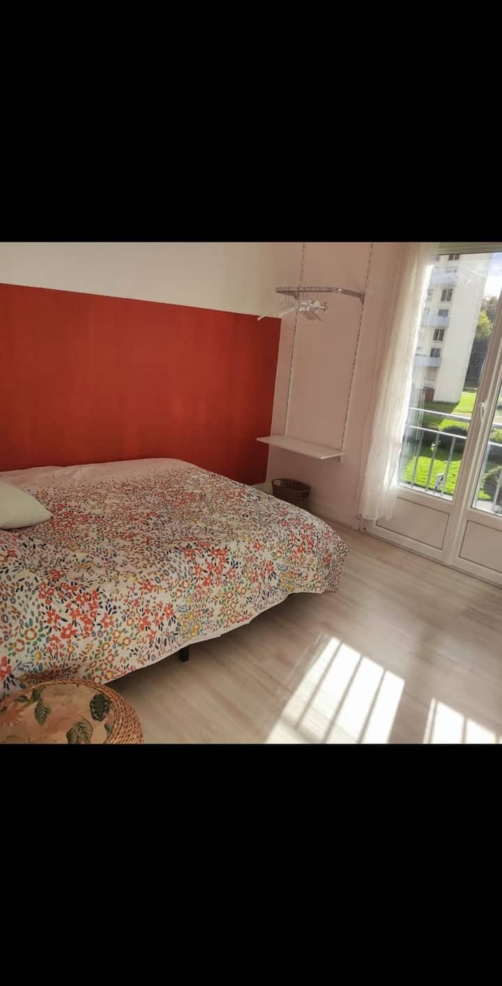 Appartement Entier Cosy 
Avec 3 Chambres - Saint-Barthélemy-d'Anjou