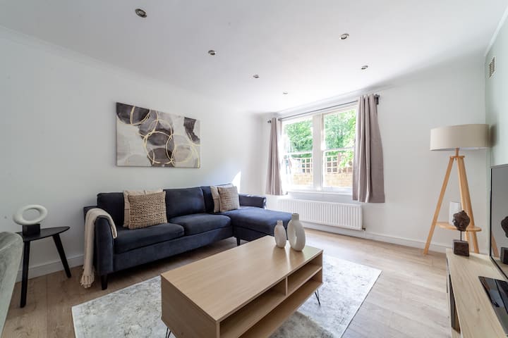Elegant 2 Bedroom Apartment In Battersea - Londres