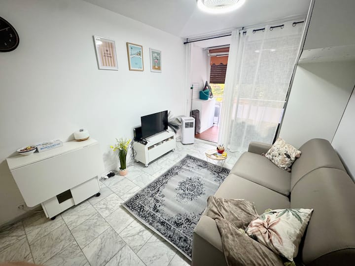 Charmant Studio à 2 Pas De La Mer Et Du Train - Roquebrune-Cap-Martin