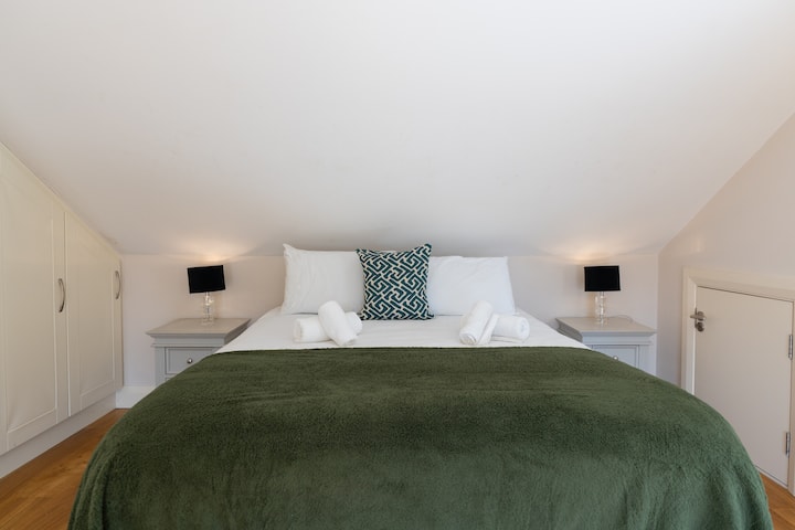 No. 59 - Luxury Townhouse Dingle - Dingle