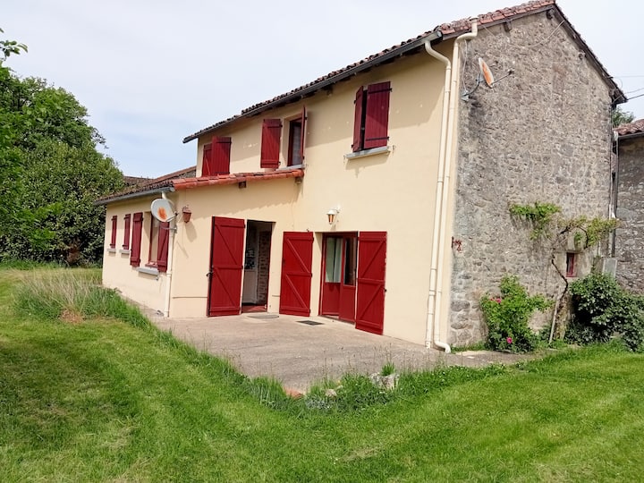 Maison De Campagne Dans Village - Saint-Léonard-de-Noblat