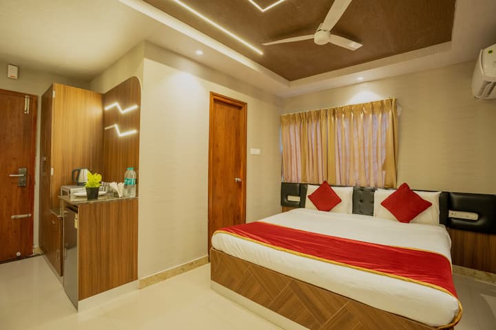 3 Bedroom Studio W Terrace For Parties & Events - Bangalore