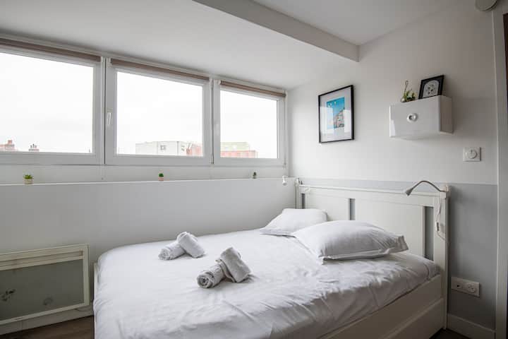 Petit Studio Fonctionnel - Au Pied Du Métro - Lille, France