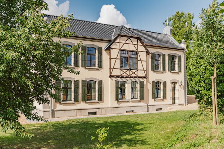 Pferdetränke Im Alleehaus - Swisttal