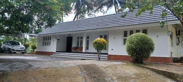 Malipara Guest House - Kothamangalam
