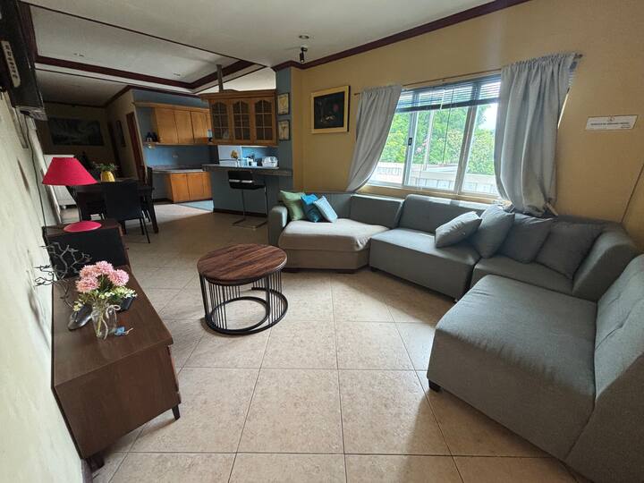 Barrio (Expanded) Breakhouse (Unit 301 & 302) - Muntinlupa