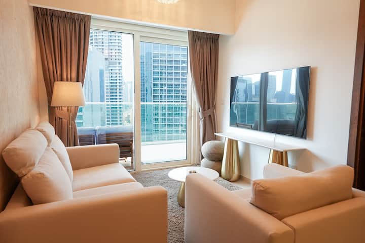 Cozy & Central Burj View - Pool - Balcony - Sauna! - Dubaï