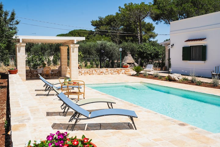 Villa Con Piscina Privata, Giardino, Wifi-casaurea - Francavilla Fontana