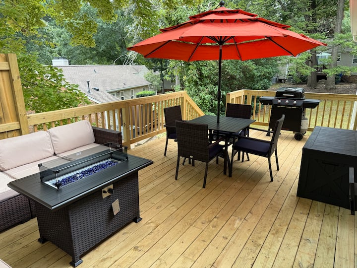 Decked Out:mins To Lenovo Center & State Fair Gnd! - Raleigh, NC